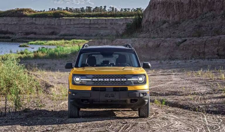 Ford Bronco llegó con su versión más barata